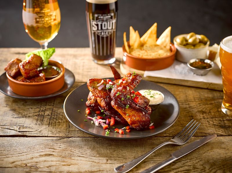 The Bridge Inn | Friendly local pub in Sale, Manchester